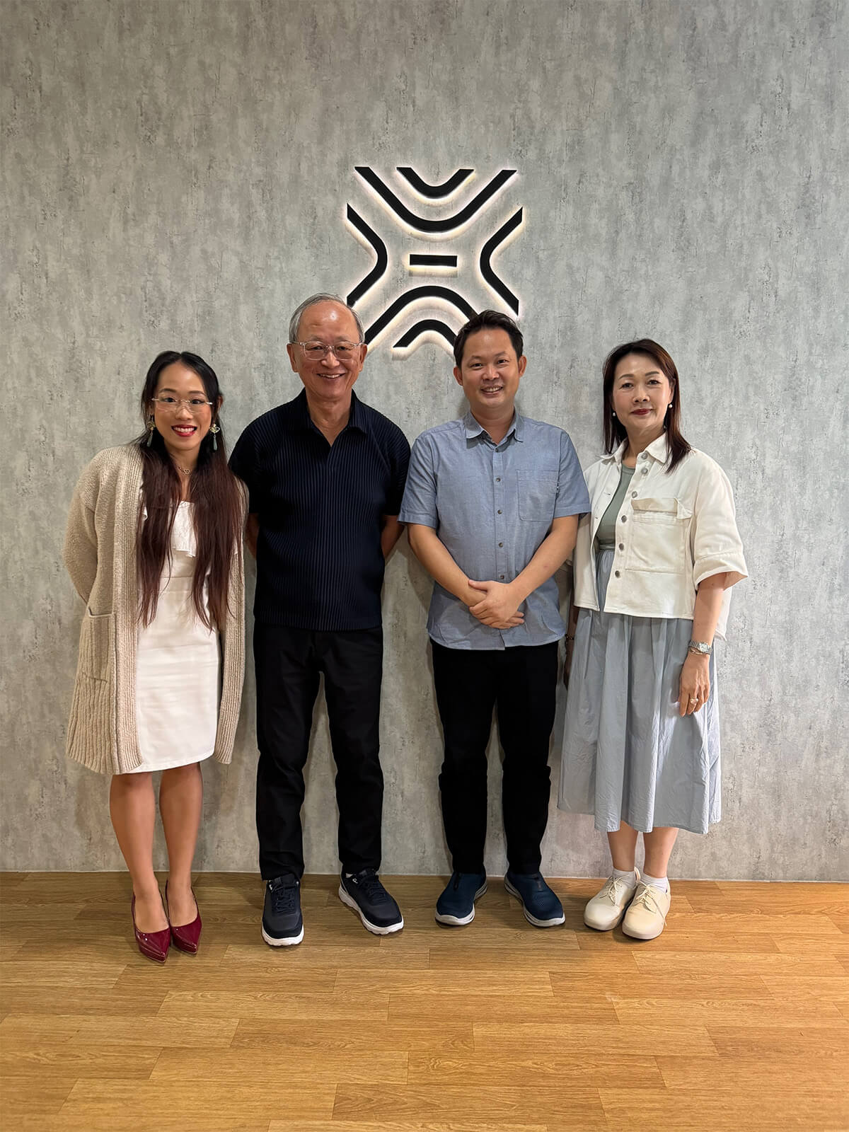 SBMA MEMBERS ENGAGEMENT: SBMA VISITS HYDRAX PTE LTD - Singapore Bullion ...